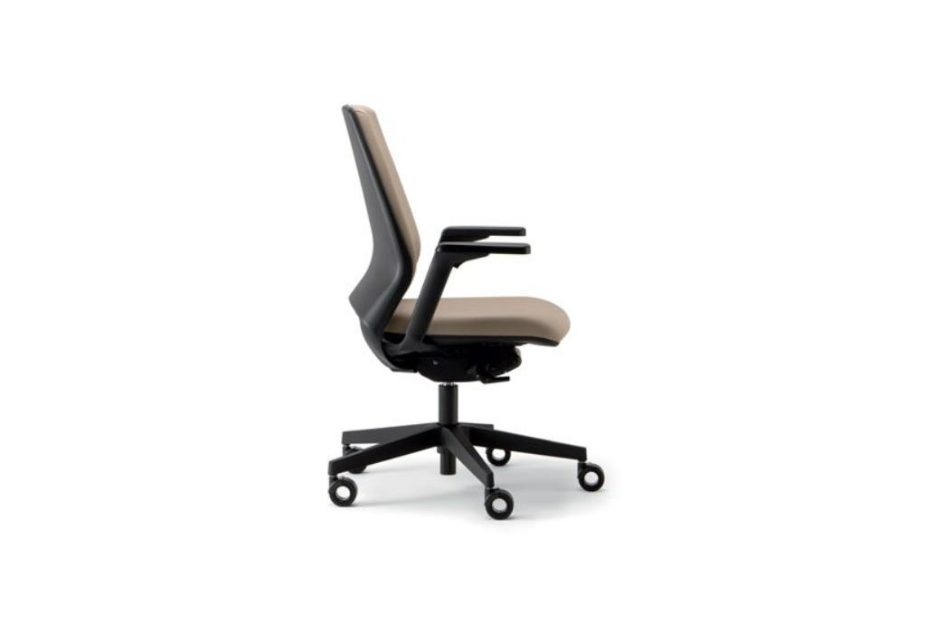 OXYGEN Operative chair | SATO